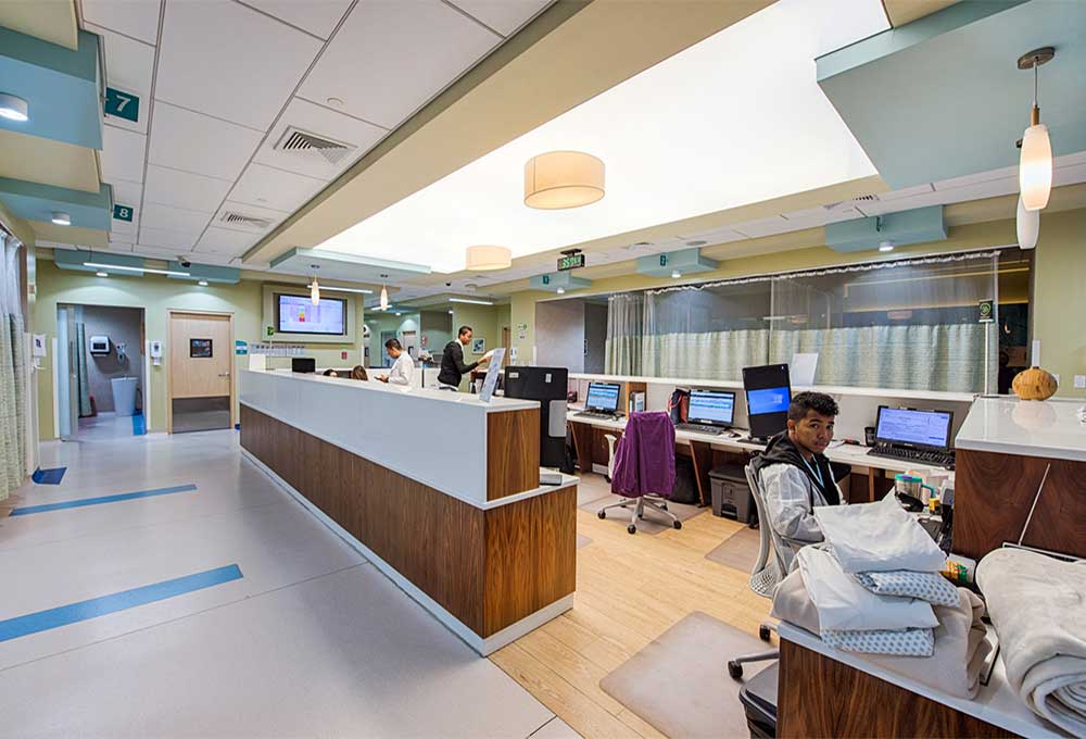 HOSPITAL PUNTA PACÍFICA – DECOLOSAL